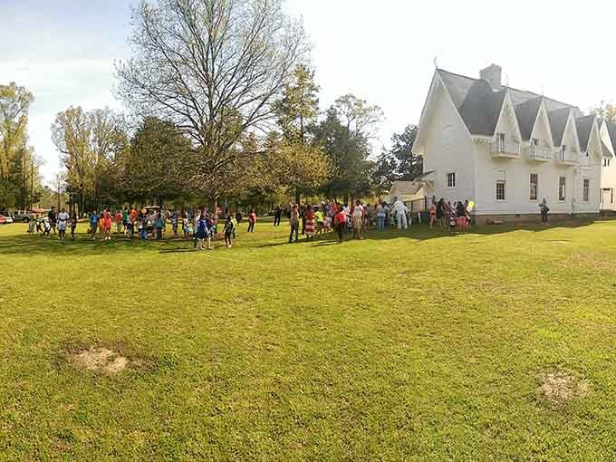School groups, families, curious wanderers, this place draws everyone in, and nobody leaves quite the same.