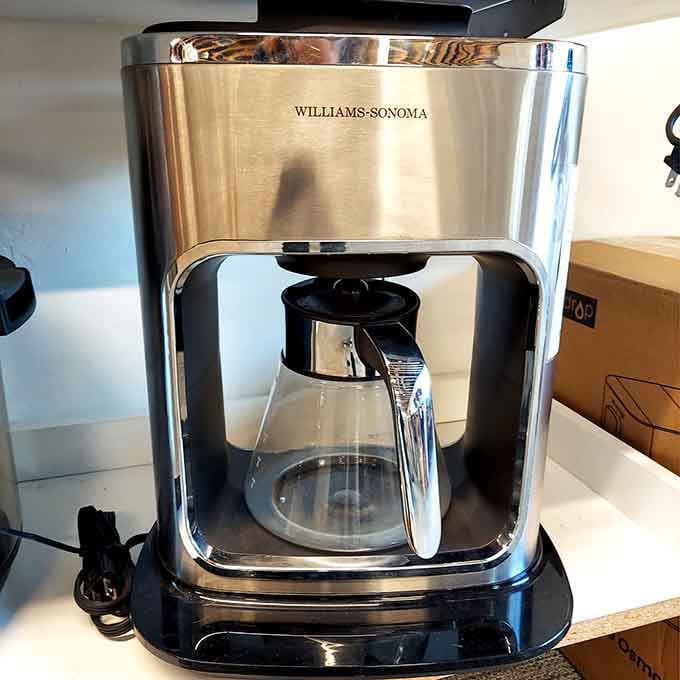 A Williams-Sonoma coffee maker at thrift prices? Now that's what we call a caffeinated miracle.