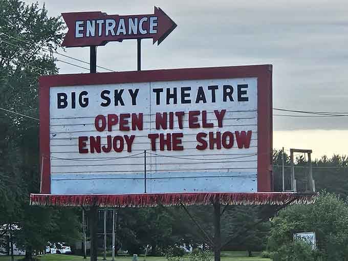 Open Nitely. Enjoy the Show. Short, honest, and to the point. More businesses should communicate this well.