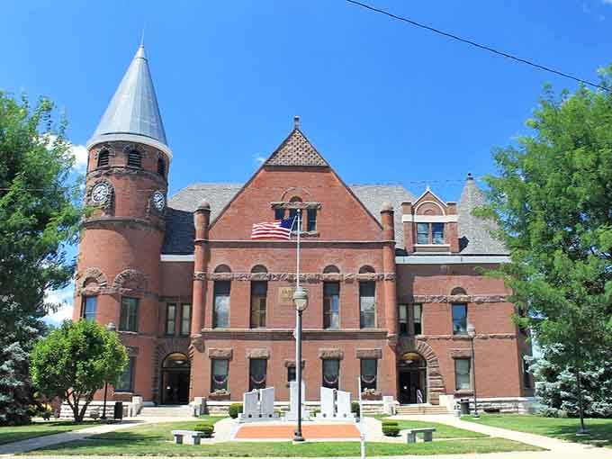 Courthouse architecture from this era understood that civic buildings should inspire respect, not yawns and parking complaints.