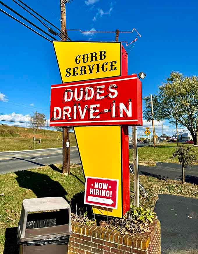 This vintage sign stands tall like a beacon of hope for anyone who's ever been betrayed by disappointing fast food.