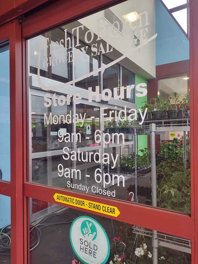 Monday through Saturday, the doors open at 9am, and honestly, that's reason enough to set an alarm.