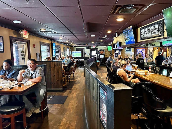 A full house, happy diners, and the low hum of good conversation. Gabby Goat clearly knows how to keep people coming back.