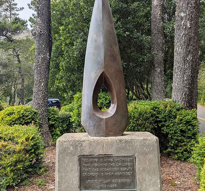 A bronze sculpture and a stone plaque. Simple, dignified, and somehow more moving than any fancy monument you've ever seen.
