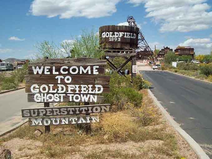 Goldfield Ghost Town, where the gold rush ended but the stories, the atmosphere, and the fun never really did.