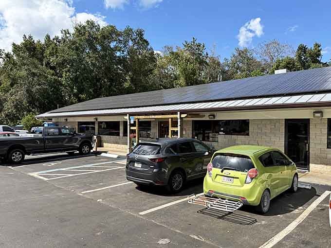 Trucks, sedans, and happy customers, the parking lot at Pearl Country Store & Barbecue tells the whole story.
