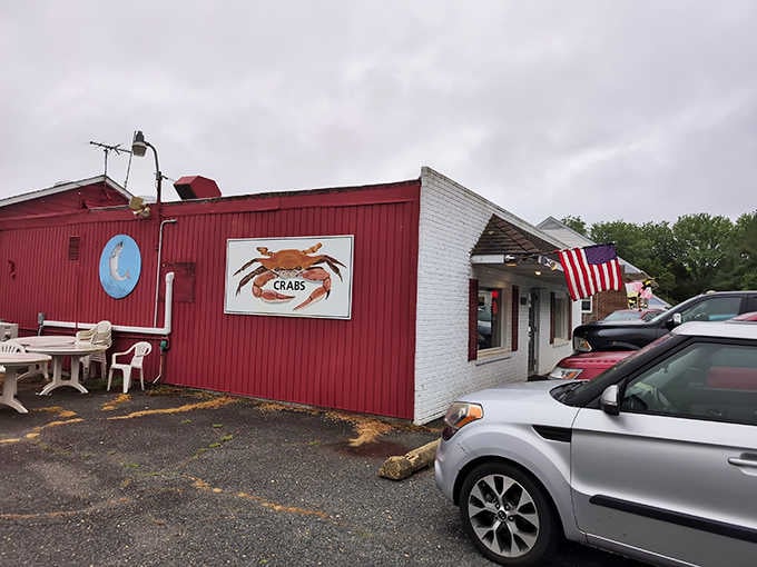Ford's Seafood keeps it refreshingly simple. A big crab sign on a red building says everything necessary.