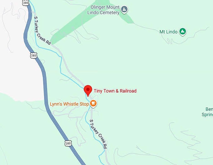 16. tiny town & railroad map