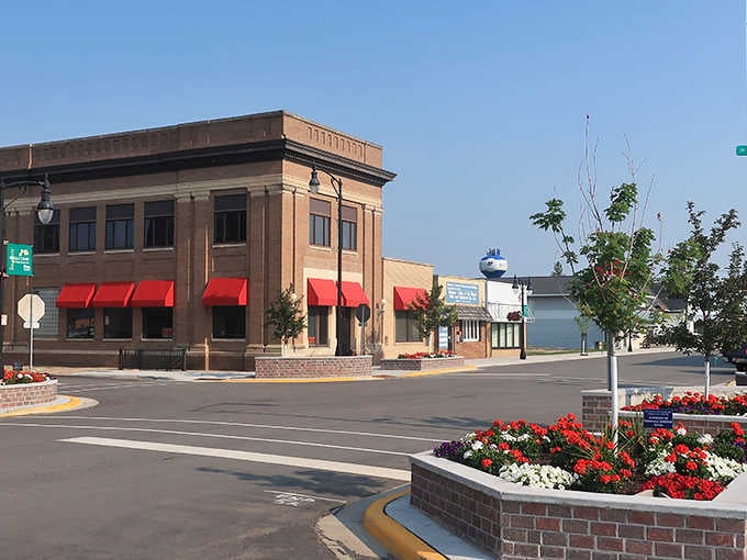 Red awnings, fresh flowers, and a water tower that says "we've got our act together" &mdash; welcome to Baudette.