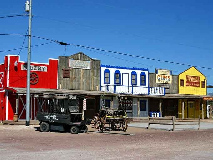 Wells Fargo, a territorial jail, and a wagon &mdash; Seligman's main street makes history look incredibly fun.