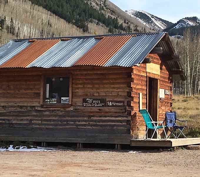 Even the welcome center has that weathered charm that says "authenticity" louder than any brochure ever could.