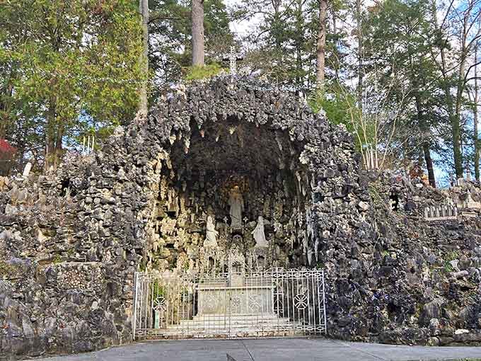 This cave-like shrine has been drawing visitors from around the world, and honestly, it's easy to see why.