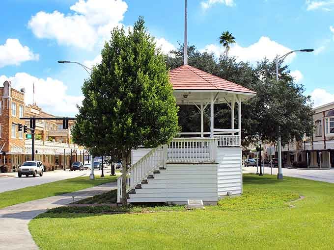This little gazebo in the town square has probably heard more good conversations than most therapists.