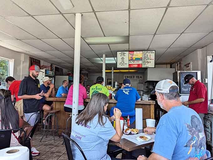 This is what a full dining room looks like when the food actually deserves the crowd. Pure Marietta lunchtime magic.
