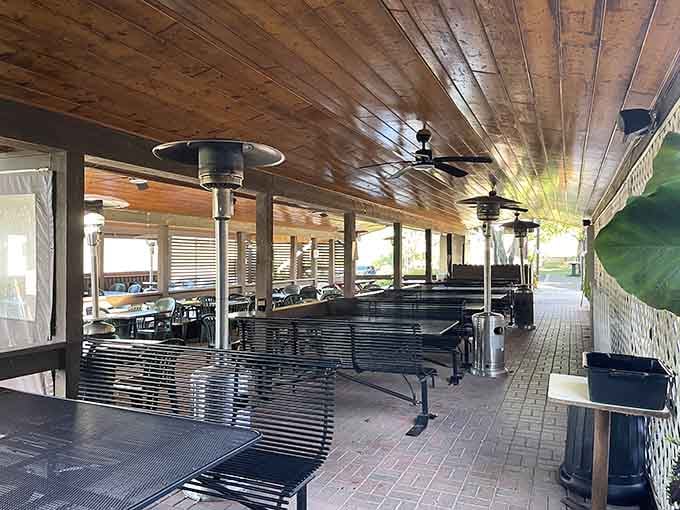 Sun-drenched tables, open skies, and an American flag waving overhead. Your perfect Ohio afternoon starts here.