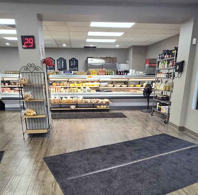 Clean, organized, and focused on what matters: getting fresh baked goods from their ovens to your hands.