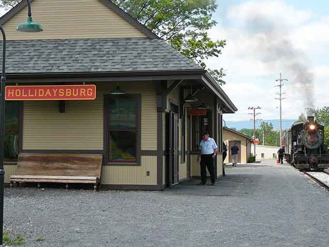 The Hollidaysburg depot welcomes you like a postcard from a simpler, slower, and honestly better time.