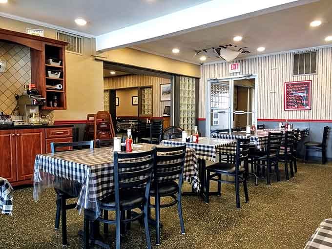 Checkered tablecloths, sturdy chairs, and zero pretension, this dining room means serious business about feeding you well.