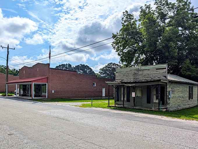 Two buildings, one road, and enough quiet atmosphere to make your hair stand up pleasantly.