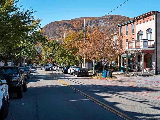 Autumn paints the mountains behind town in brilliant colors while tree-lined streets invite leisurely strolls through the historic district.