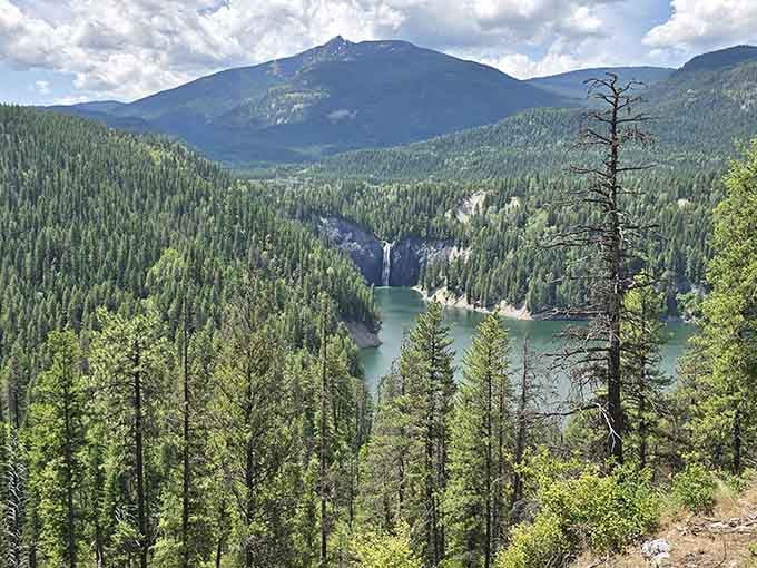 Same stunning waterfall, different light, and somehow the glowing reservoir looks even more impossibly beautiful under those rolling clouds.