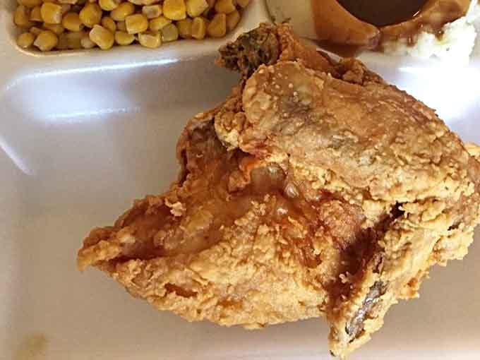 That golden crust on the fried chicken isn't an accident. Someone back there genuinely cares, and your taste buds will know it immediately.