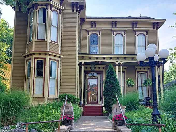Even the back entrance has more charm than most places' front doors. Victorian overachievers, the lot of them.