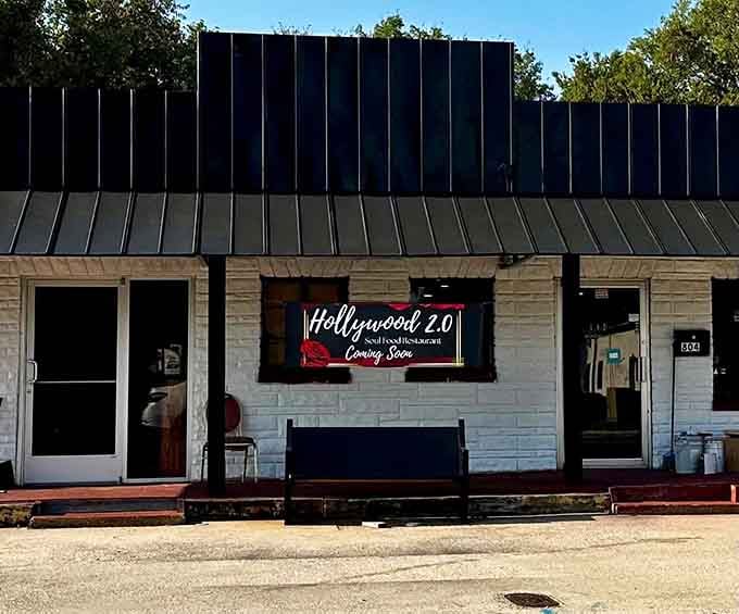 Hollywood 2.0 Soul Food Restaurant is coming, and Florence's taste buds are already doing a happy dance.