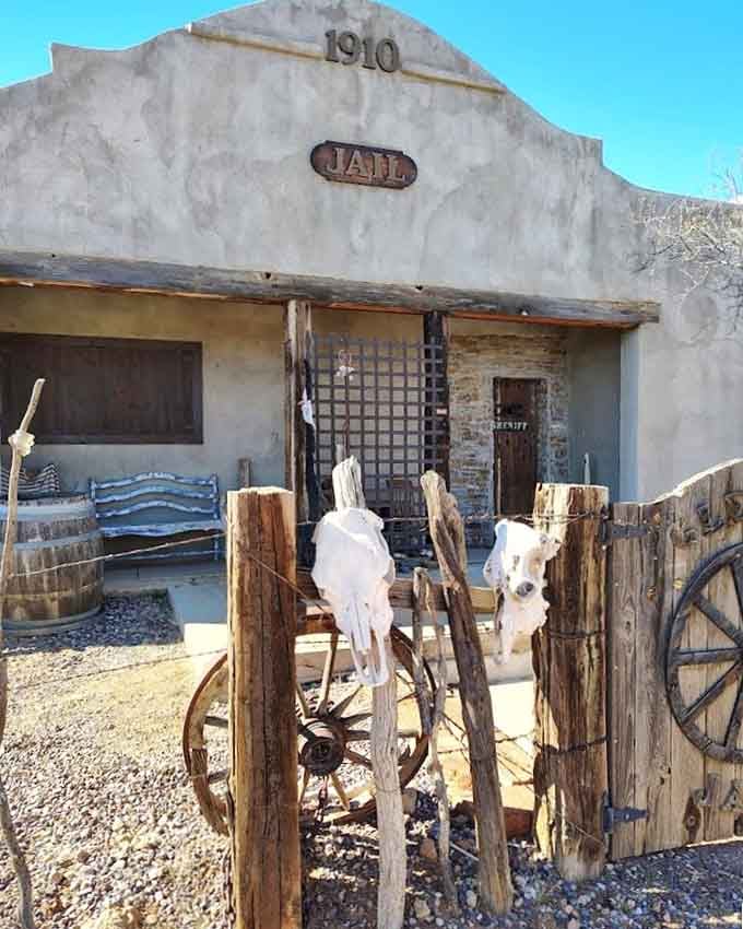 Sun-bleached skulls and wagon wheels: the Southwest's version of lawn ornaments, but with significantly more authentic character.