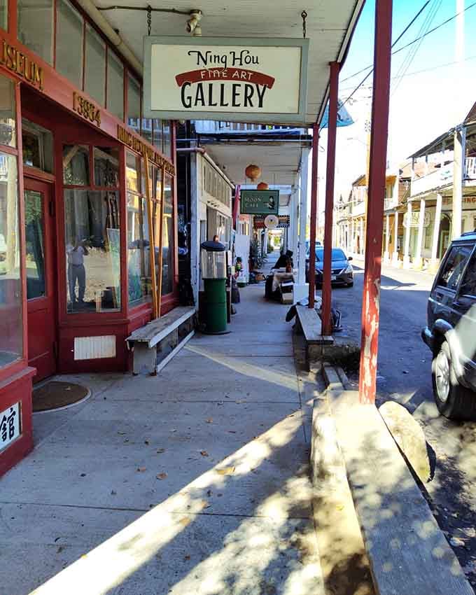One boardwalk, endless history, and a gallery that proves art and heritage make perfect neighbors.