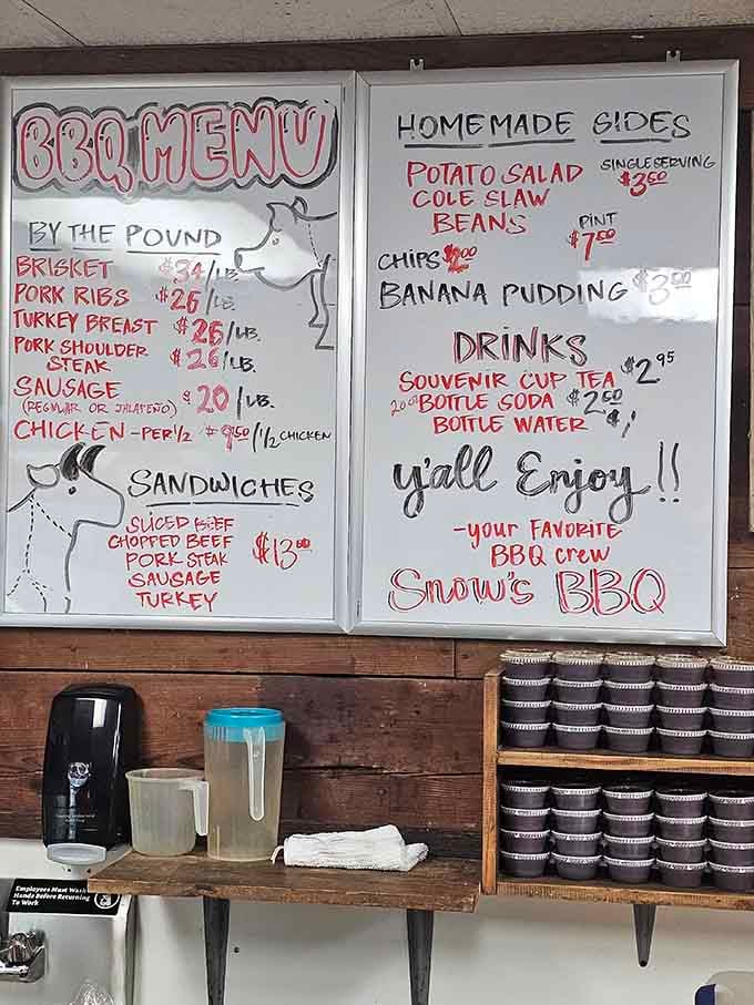 A handwritten menu board that reads like poetry, if poetry could make your stomach growl this loudly.