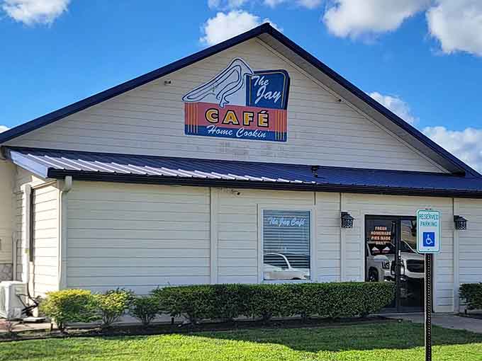 Home Cookin' and "Fresh Homemade Pies Made Daily" on one building? Consider this your official permission to cancel all other plans.