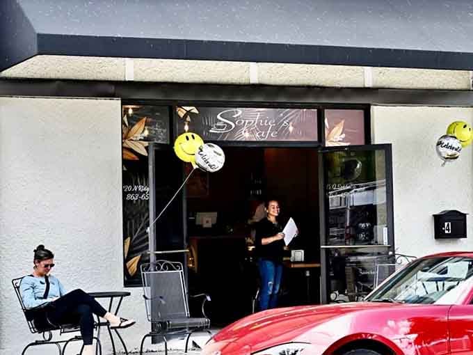 Sophie's Cafe brings genuine warmth to Main Street, the kind of spot where the coffee actually tastes like someone cares.