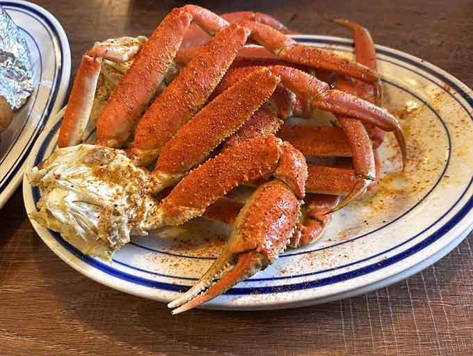 These snow crab legs arrived looking like they owned the place. Spoiler alert: they do.