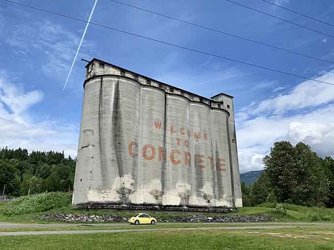 The welcome sign that means business. Those old cement silos have been greeting visitors long before Instagram made it cool.