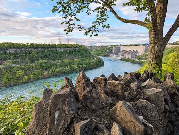 Jagged rocks in the foreground, the gorge stretching endlessly behind. New York has been holding out on you.