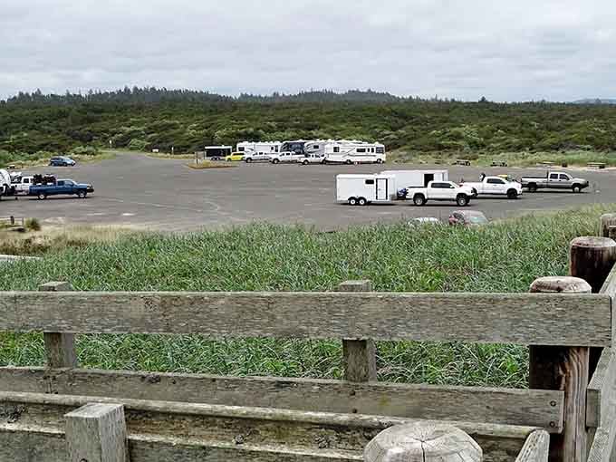 Plenty of room to park, breathe, and remember why road trips were invented in the first place.
