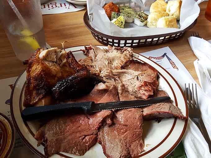 The King's Sampler arrives like a greatest hits album, pork, beef, and chicken all sharing one glorious plate together.