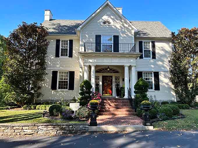 The Storybook Inn Bed and Breakfast looks like the kind of place where you sleep so well you forget your own name.