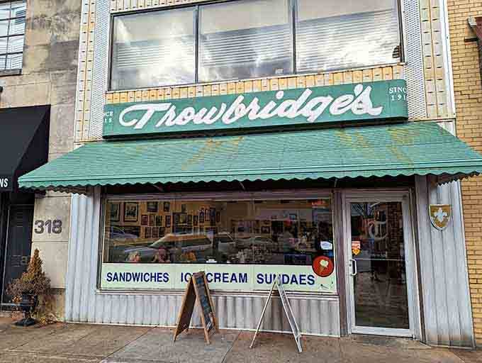 That scalloped green awning has been whispering "ice cream sundaes" to passersby for a very long time.