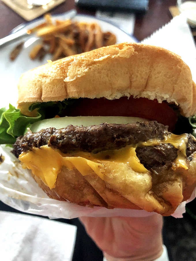 That cheese isn't just melted, it's committed. A proper cheeseburger that means every word of its description.