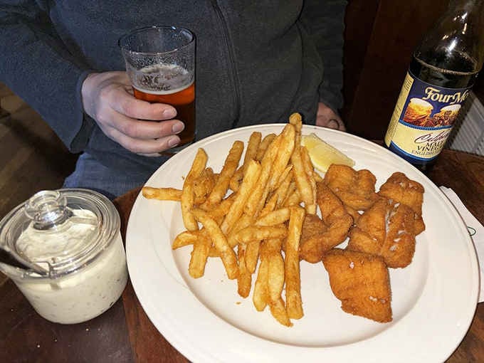 Golden snapper and chips with a cold beer alongside. Pescadero's answer to a perfect afternoon, no passport required.