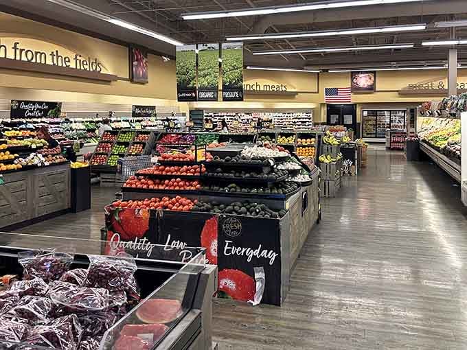 Fresh from the fields and straight to your cart, Nogales produce sections put big-city grocery stores to serious shame.