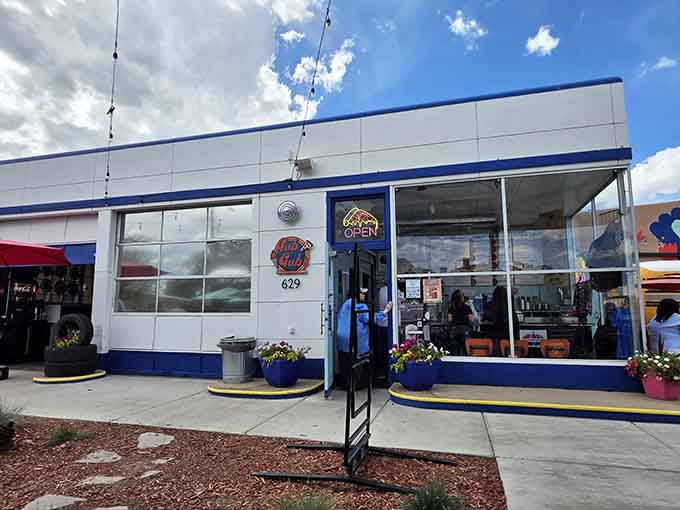 Gub Gub's bright blue exterior is basically the town saying, "Yes, we have great food, and we're fun about it."