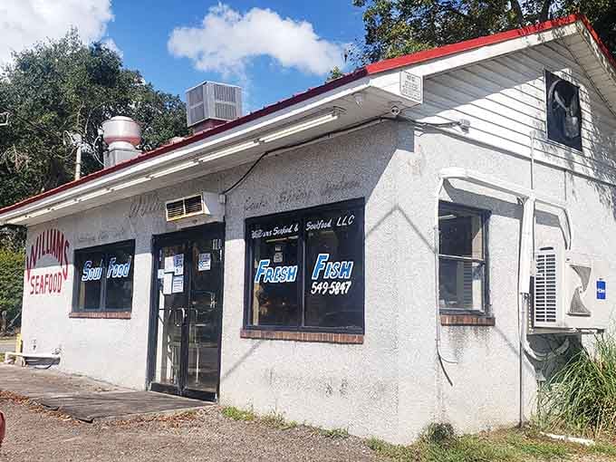 Fresh Fish and "Soul Food" on the same sign is basically the Lowcountry's version of a standing ovation.