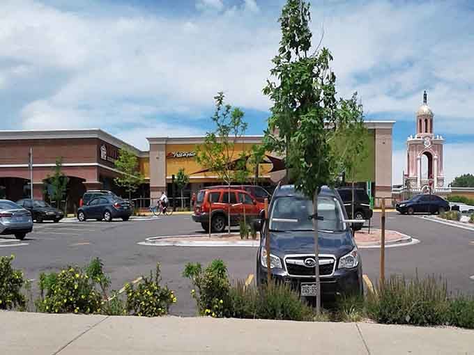 Plenty of parking means you can bring the minivan and leave with it stuffed like Thanksgiving turkey.