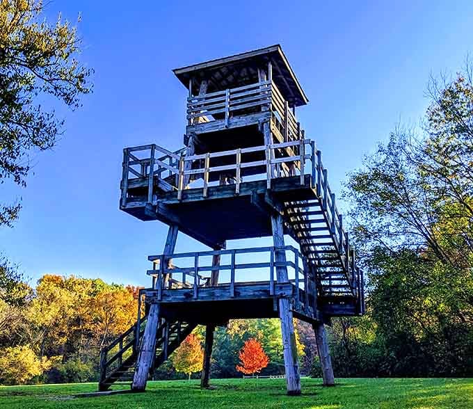 This multi-level observation tower says, "Come up and see what Indiana's been hiding." The view absolutely delivers on that promise.