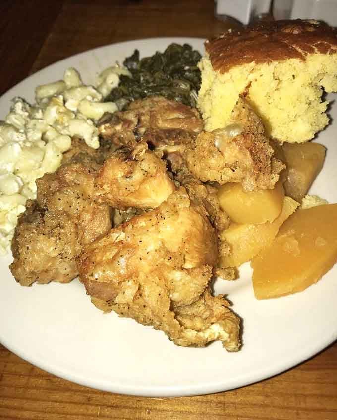 That crispy fried chicken and fluffy mac and cheese combo is basically a love letter to Southern cooking.