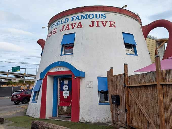 That bold red lettering proclaiming "World Famous" on a giant teapot building isn't bragging, it's simply stating facts with excellent architectural flair.