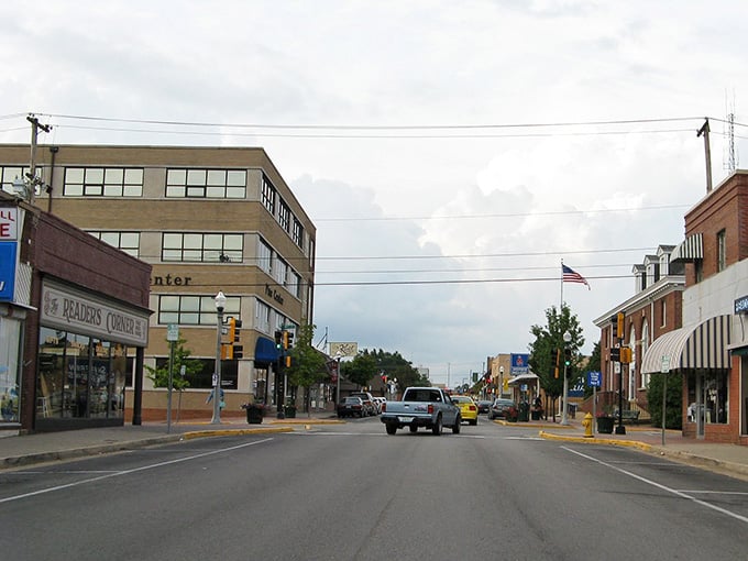 Rolla's downtown stretches wide and unhurried, with Reader's Corner bookshop anchoring a street that clearly values the slower things in life.